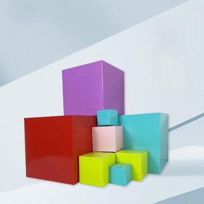 China Custom Logo Square Gift Box Set for Cosmetic Packaging for sale