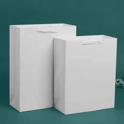 중국 순백색 럭셔리 의류 가방 프리미엄 의류 매장 포장 맞춤형 로고 인쇄 판매용