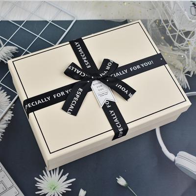 China Rigid Gift Box Ins Style Gift Box Empty Souvenir Box Cosmetic Lipstick Box For Birthdays for sale