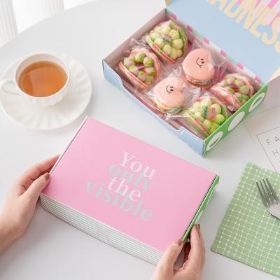 China Pastry Gift Box Set Instagrammable Packaging Premium French Bakery Boxes for sale