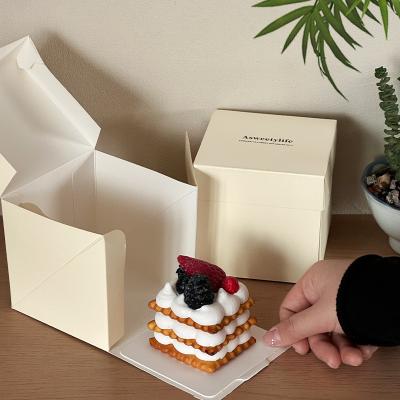 China 23 Inch Embossed Cake Box Ideal For Mousse Desserts And French Pastries for sale