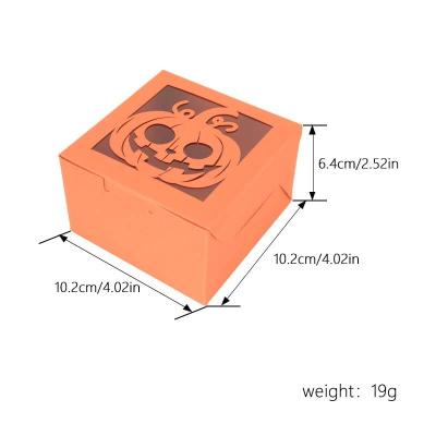 Cina Imballaggio ecologico Scatole di cartone nero con finestra scatole di torte tagliate al laser scatole di PVC scatole di biscotti quadrati in vendita