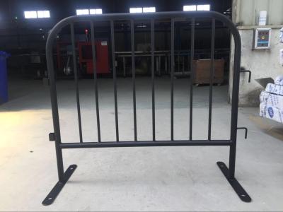 China 8 Bar Crowd Control Barriers For Belgium 35 mm pipes with a 1.50mm thick finished by fully hot dipped galvanized for sale