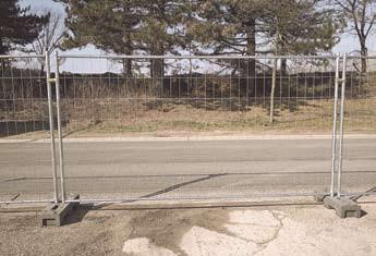 China Mobile 400 Heras Temporary Fencing Plus C bracket for sale