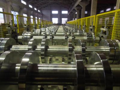 China 22KW het Broodje die van het het Metaaldek van de versnellingsbakaandrijving Machine met 5T Handuncoiler vormen Te koop