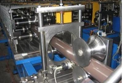 China Machine 13 van 10m Min Downspout Pipe Roll Forming Posten Te koop