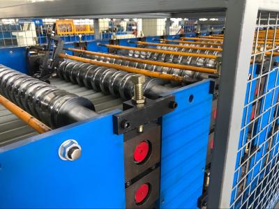 Cina metallo di 3.0mm che raddrizza macchina 9m/min con le parti di taglio in vendita
