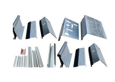 Cina Rotolo di 2 Ton Rolling Shutter Door Slats che forma macchina in vendita