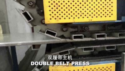Cina Macchina 8m/min, produzione di attrezzature del pannello a sandwich dell'unità di elaborazione 3KW del pannello a sandwich in vendita