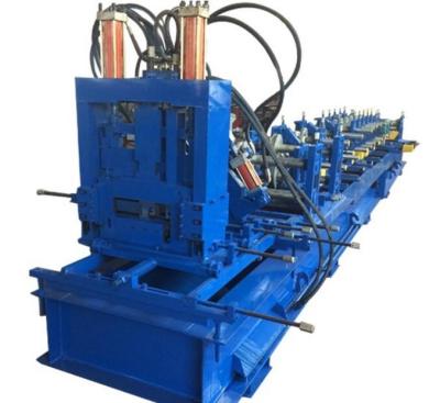 China Cr12 correa que enmarca de acero del molde C Z que forma la máquina con el corte del poste en venta