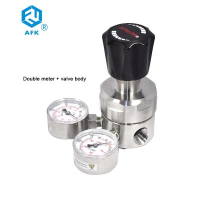 China AFK R12 3000psi Nitrogen Gas Pressure Regulator Hydrogen With Gauge CV 1.0 for sale