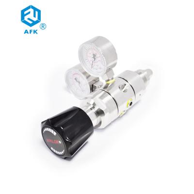 Cina Regolatore ad alta pressione del gas di AFK R31 25MPa per l'azoto dell'argon dell'ammoniaca del cloro dell'elio in vendita
