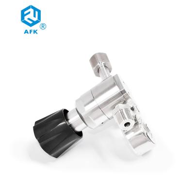 Cina Regolatore ad alta pressione 4000psi dell'ossigeno R41 di acciaio inossidabile di AFK con lo sbocco CGA320 dell'entrata in vendita