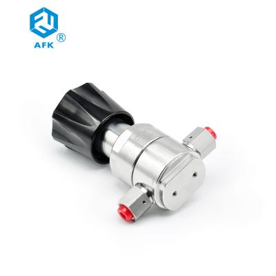 China Laboratory Research Ultra High Purity Gas Regulator 1/4 VCR Connection CV Value 0.09 for sale