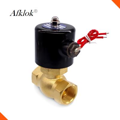 Китай Модулирующая лампа пара 2 путей автоматическая, пар 180 ℃ расклассифицировала структуру клапанов пилотную продается