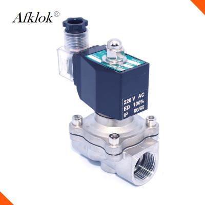 Cina Elettrovalvola a solenoide a 1 pollici ad azione diretta dell'acqua dell'acciaio inossidabile di CC di bassa tensione 12V in vendita