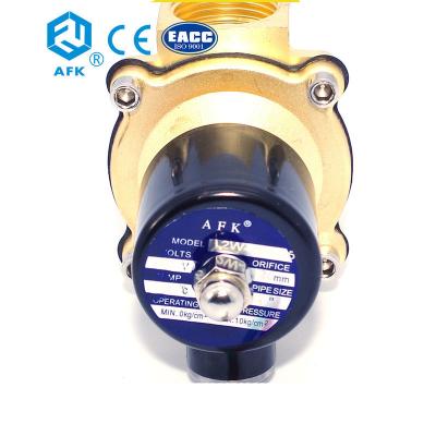 China Normally Closed Water Solenoid Valve 4mm Orifice Size 0-10 Bar Working Pressure for sale