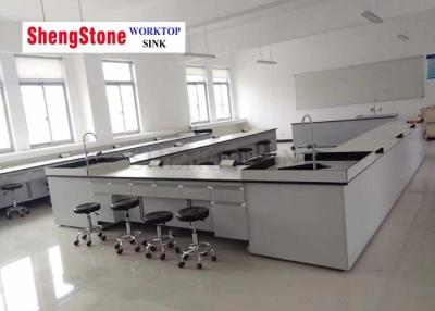 China TableTop branco da placa da resina fenólico da cola Epoxy no laboratório de física da escola à venda