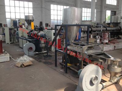 China conical twin screw granulation machine for sale