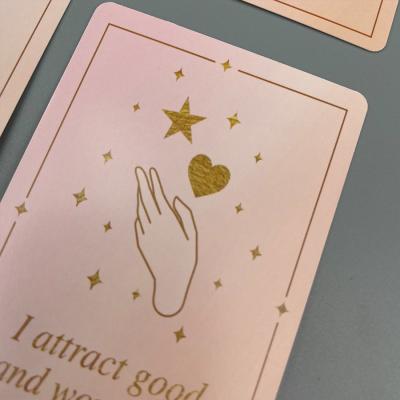 Cina Pink Luxury Personalized Playing Cards Both Side Printing Full Color Kids Education Flash Plastic Playing Card in vendita