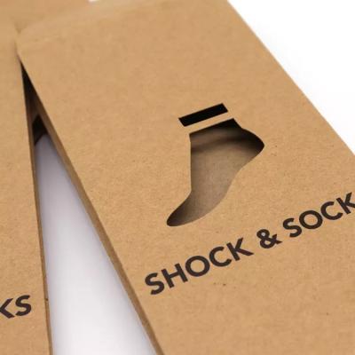 China Custom Small Large Hollowed Out Clothing Packaging Cd Stand Up Rigid Kraft Mailer Cardboard Letter Document Envelop à venda