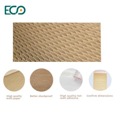 China custom 100% biodegradable Natural Brown Kraft paper Bubble Mailers padded Envelopes with honeycomb paper pad Te koop