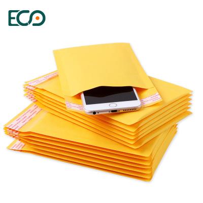 Cina Custom Size 7x10 Plain Bubble Mailing Bag Gray Kraft Paper Bubble Mailer For Fragile Article in vendita