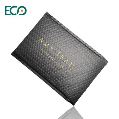 Cina Custom Design High Quality Metallic Padded Envelopes  Gloss Shiny Hot Pink Long Bubble Mailer for Eyelashes in vendita