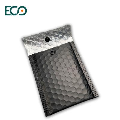 Cina Small Reusable Matte Black Printed Polymailer Square Luxury Shiny Bubble Mailers 100 Pcs in vendita
