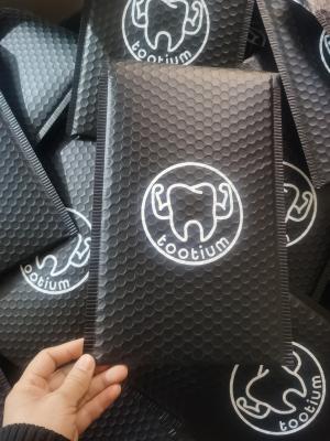 Cina Good Quality Custom Envelope Bubble Mailer Bag Packaging Bags Custom 6x10 Logo Printed Poly Bubble Mailers in vendita