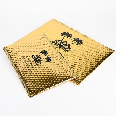 China Light Gold Shiny Glossy Metallic Bubble Mailer Shipping Packaging for sale