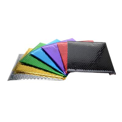 Cina Eco Friendly Padded Shipping Envelope Bubble Poly Mailer Shiny Gloss Black Bubble Mailer in vendita