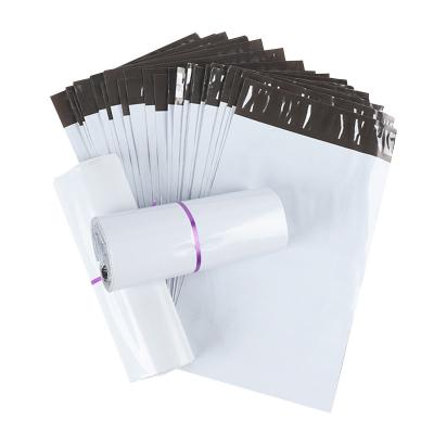 Cina Low Moq Simple White Plastic Courier Mailing Bag Book Cloth Packing Mail Bags For Shipping in vendita