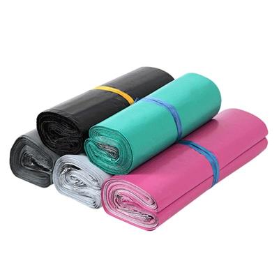 Cina Low Moq Simple White Plastic Courier Mailing Bag Book Cloth Packing Mail Bags For Shipping in vendita
