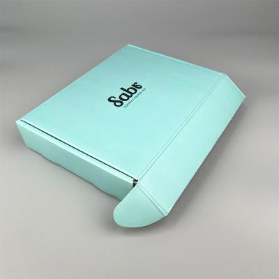 中国 Personalized Green Recycled Shipping Boxes Custom Logo Skincare Mailer Box For Clothing Makeup 販売のため