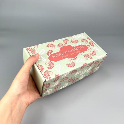 中国 Medium Eco Friendly Matte Corrugated Mailer Box Color Light Green Mailing Boxes 販売のため