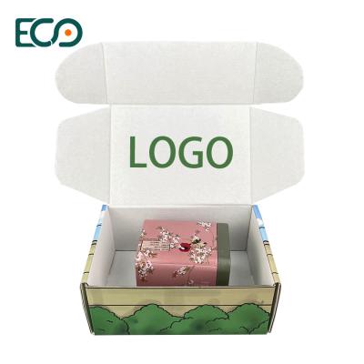 Cina Cartoon Design Corrugated Mailer Box Baby Clothing Dress  Shipping Box in vendita