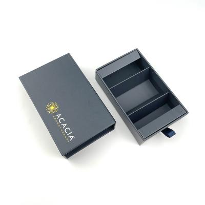 China Luxury Sliding Box With Ribbon Rope Gift Sleeve Drawer Box Packaging Black Large Hard Rigid Boxes Te koop