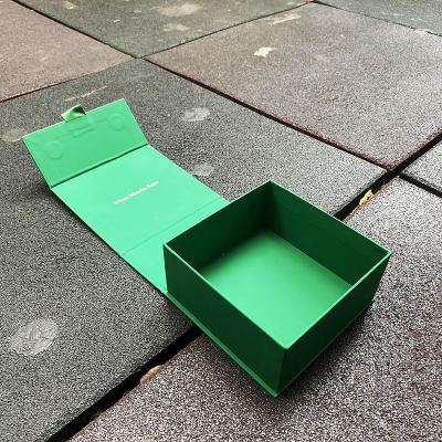 China Dark Green Square Rigids Gift Box Folding Magnet Sticky Luxurious Turquoise Box Package à venda