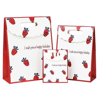 Cina Halloween Red Gift Packing Paper Bag Washable Jewelry Packaging Paper Bag With Die Cut Handle in vendita