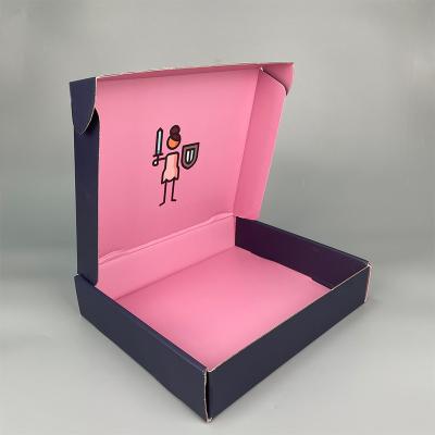 Cina Recycled Materials Small Mini Shipping Carton Custom Christmas E Flush Corrugated Box For Jewelry in vendita