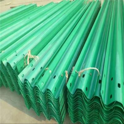 Cina Preverniciato ha galvanizzato il ferro Ppgi ha ondulato i pannelli del tetto del metallo in vendita