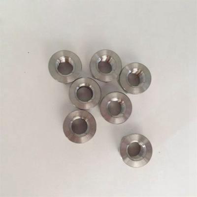 中国 陽極酸化M10x1.25スプロケットのチタニウムのフランジのナット 販売のため