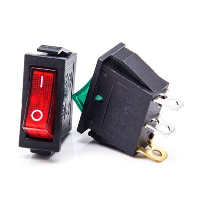 中国 照らされる赤いおよび緑ボタンのロッカー スイッチの掛け金を降ろす 販売のため