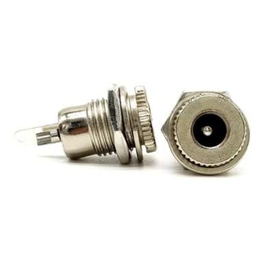 Cina Dc099 5,5 millimetri di X 2.5mm del metallo di corrente continua impermeabile 2A Jack Connector in vendita