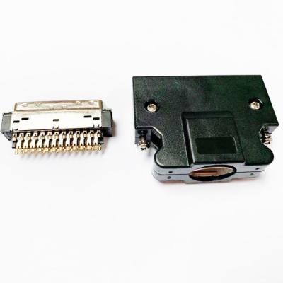 Cina Tipo maschio connettore placcato oro pieno della lega per saldatura di SCSI 50P con Shell di plastica in vendita