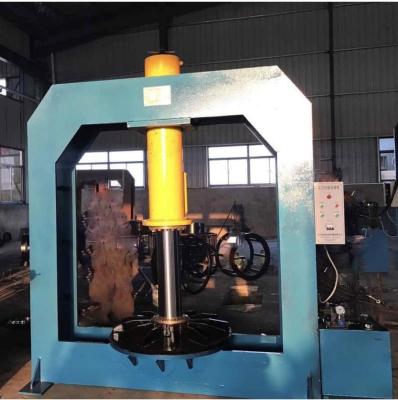 China ISO-gecertificeerde TP160 industriële vorklift massiefbandpers met staalframe for sale