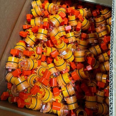 중국 포크리프트 배터리 부품 67mm/77mm 플로팅 길이 펌프 플러그 PP 재료 판매용