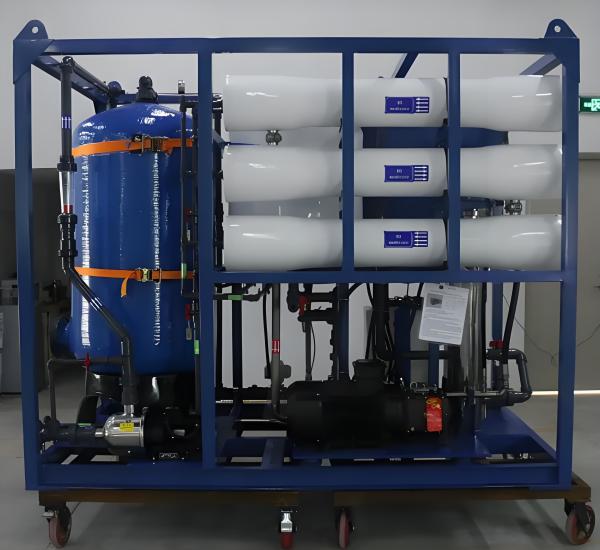 Quality Siemens S7 PLC Seawater Desalination System Producing 99.5% Desalted Water for sale