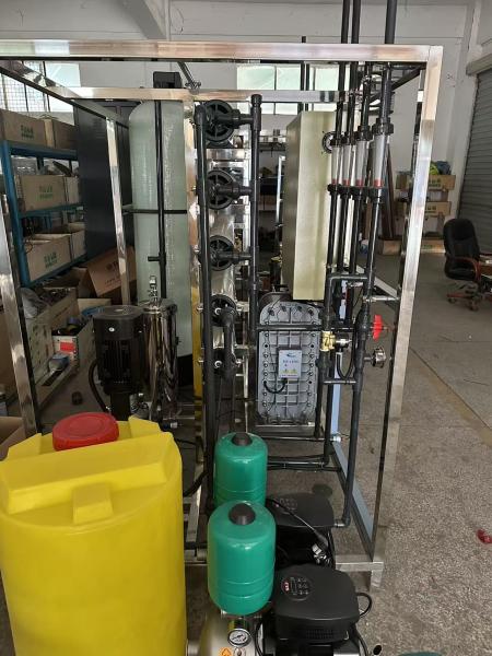 Grundfos Pumps and UPVC/SS304 Fitting EDI Water Treatment System with Filmtec/Toray Membrane